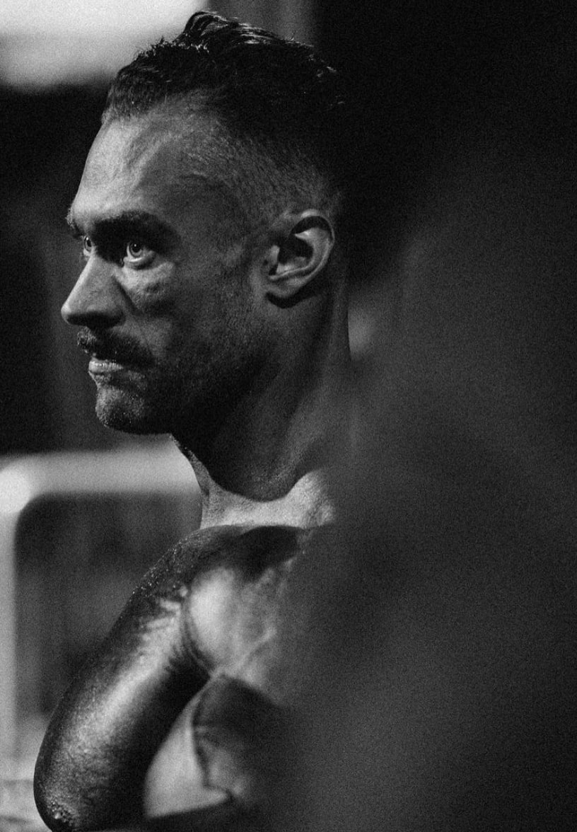 Fitness Excellence: A Look into Chris Bumstead's Workout Routine - [UPD ...